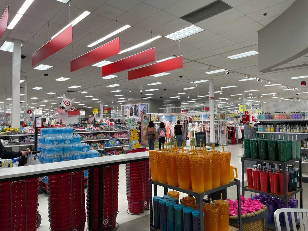 TARGET - 1650 S Milton Rd, Flagstaff AZ - Hours, Directions, Reviews ...