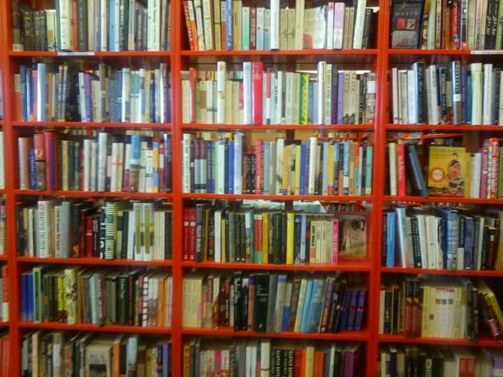 BOOKMANS PHOENIX ENTERTAINMENT EXCHANGE - Phoenix AZ - Hours ...