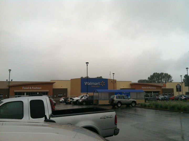 WALMART SUPERCENTRE - 8249 Eagle Landing Pkwy, Chilliwack BC - Hours ...