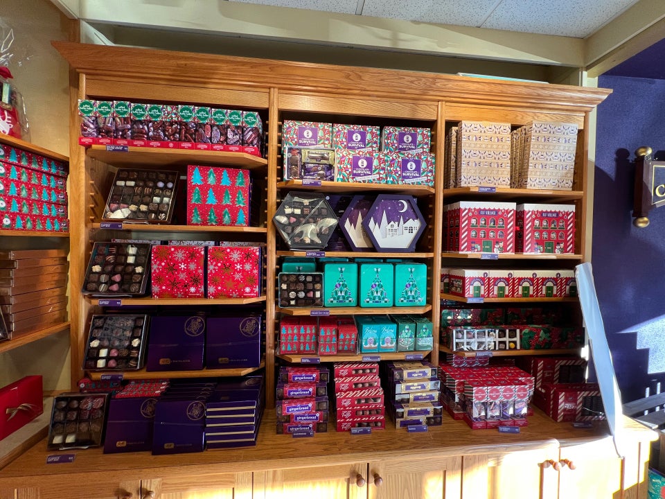 PURDYS CHOCOLATIER - Vancouver BC - Hours, Directions, Reviews - Loc8NearMe