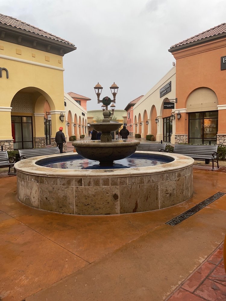 OUTLETS AT TEJON - Arvin CA - Hours, Directions, Reviews - Loc8NearMe