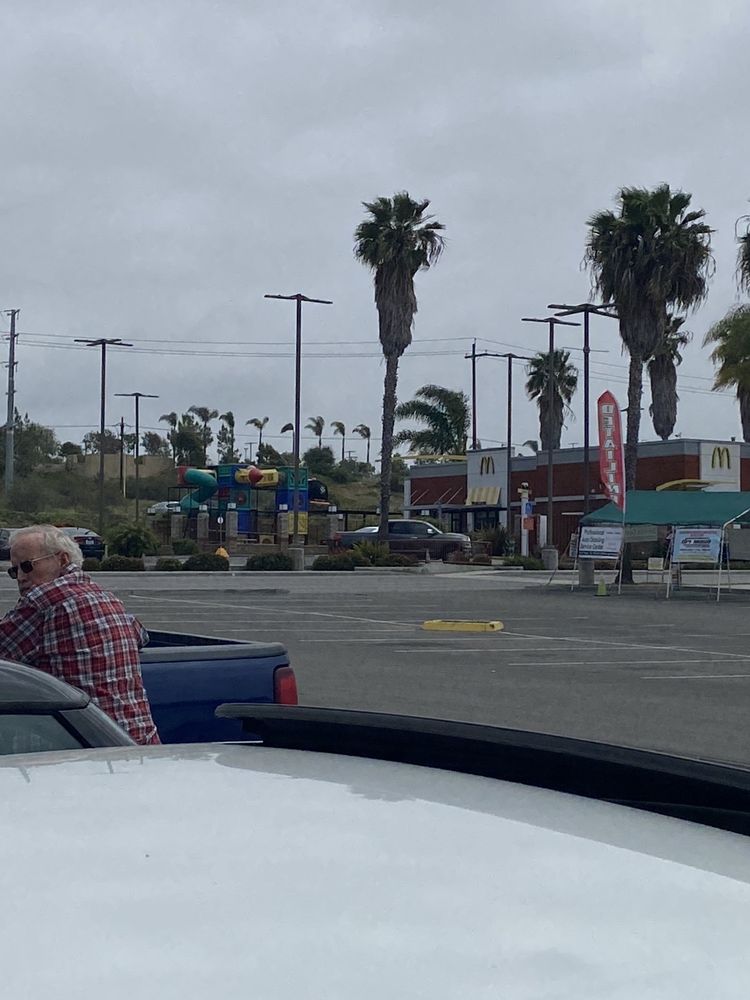 CAMP PENDLETON MCB COMMISSARY - Bldg 20850, Vandegrift Blvd, Camp ...