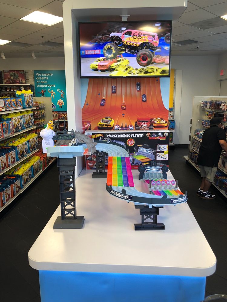 MATTEL - El Segundo CA - Hours, Directions, Reviews - Loc8NearMe