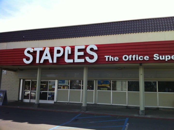 STAPLES - 20 W Olive Ave, Merced CA - Hours, Directions, Reviews ...