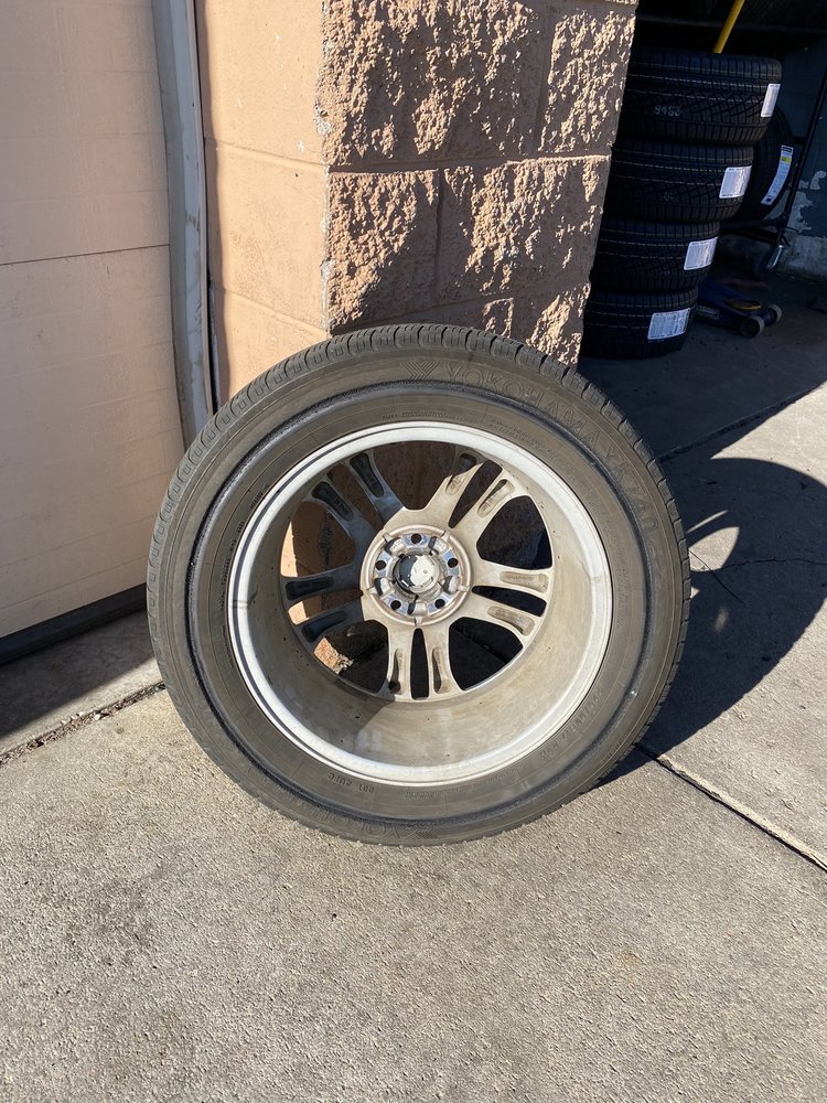 GROOVE FORD - Centennial CO - Hours, Directions, Reviews - Loc8NearMe