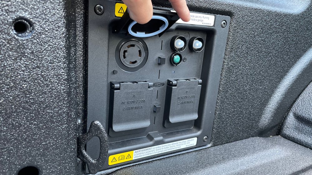 GROOVE FORD - Centennial CO - Hours, Directions, Reviews - Loc8NearMe