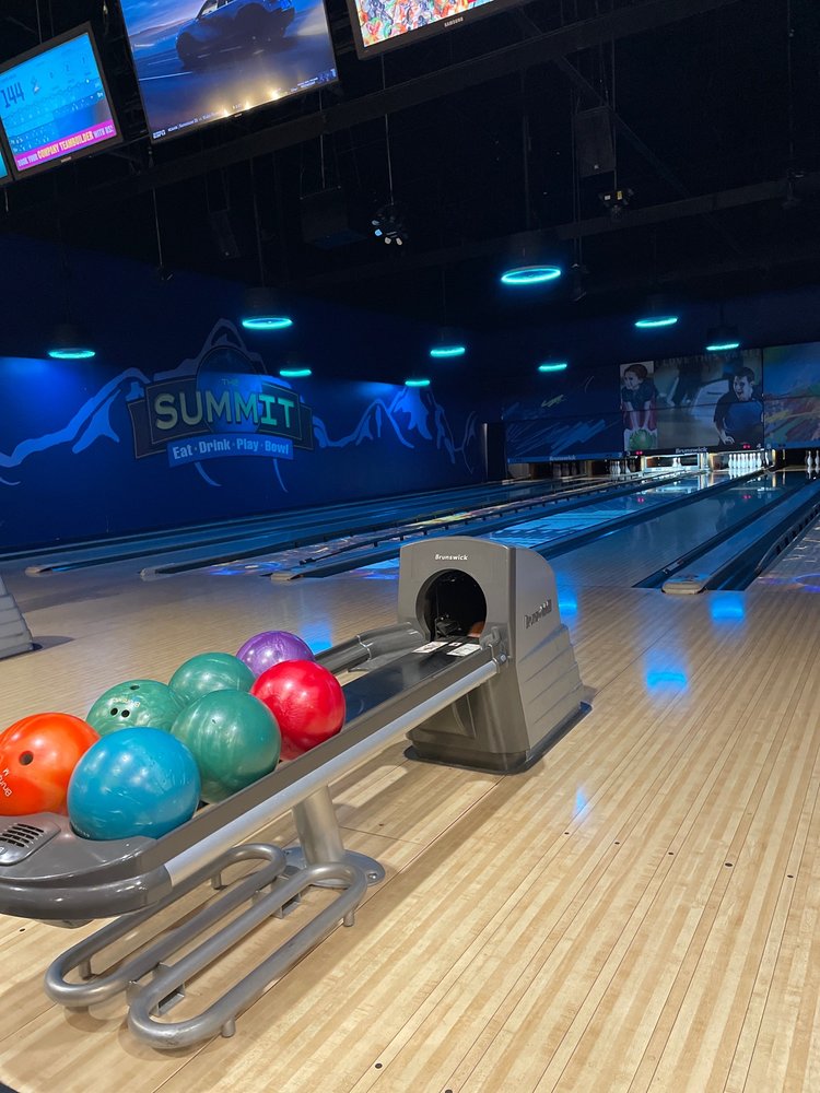 MAIN EVENT - Colorado Springs CO - Hours, Directions, Reviews - Loc8NearMe