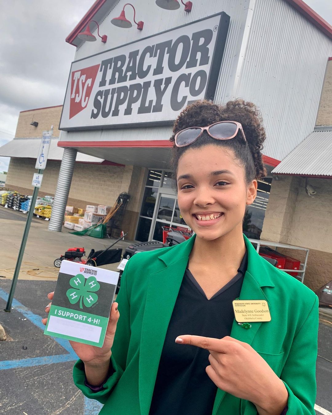 TRACTOR SUPPLY CO. - 710 NE US 24 HWY, Topeka KS - Hours, Directions ...