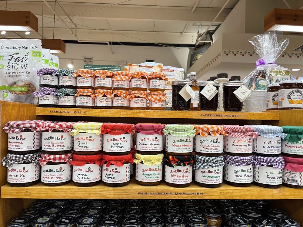 ATKINS FARMS COUNTRY MARKET - Amherst MA - Hours, Directions, Reviews ...