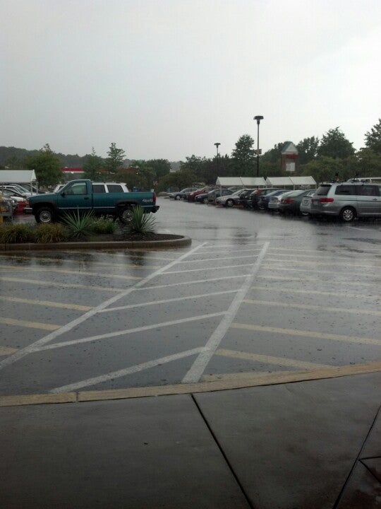 WEIS MARKETS - 6093 Spring Ridge Pkwy, Frederick MD - Hours, Directions ...