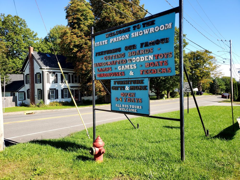 MAINE STATE PRISON SHOWROOM - Thomaston ME - Hours, Directions, Reviews ...