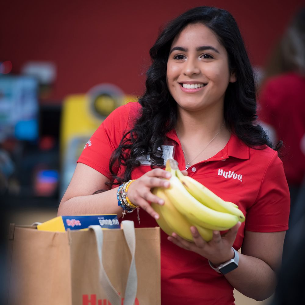 HY-VEE WINE & SPIRITS - 1106 6th Street NW, Rochester MN - Hours ...