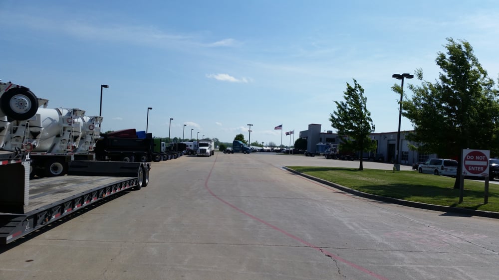 TLG PETERBILT - SPRINGFIELD - Strafford MO - Hours, Directions, Reviews ...