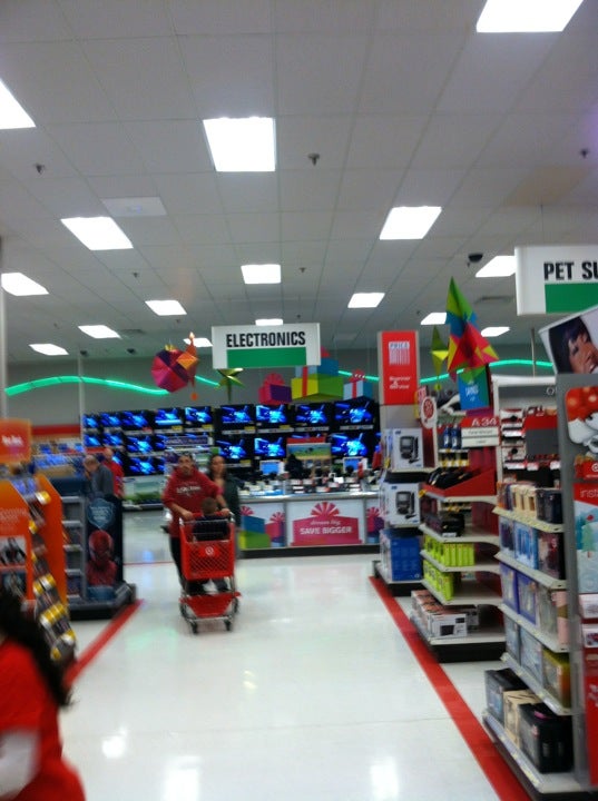 TARGET - 2000 10th Ave S, Great Falls MT - Hours, Directions, Reviews ...