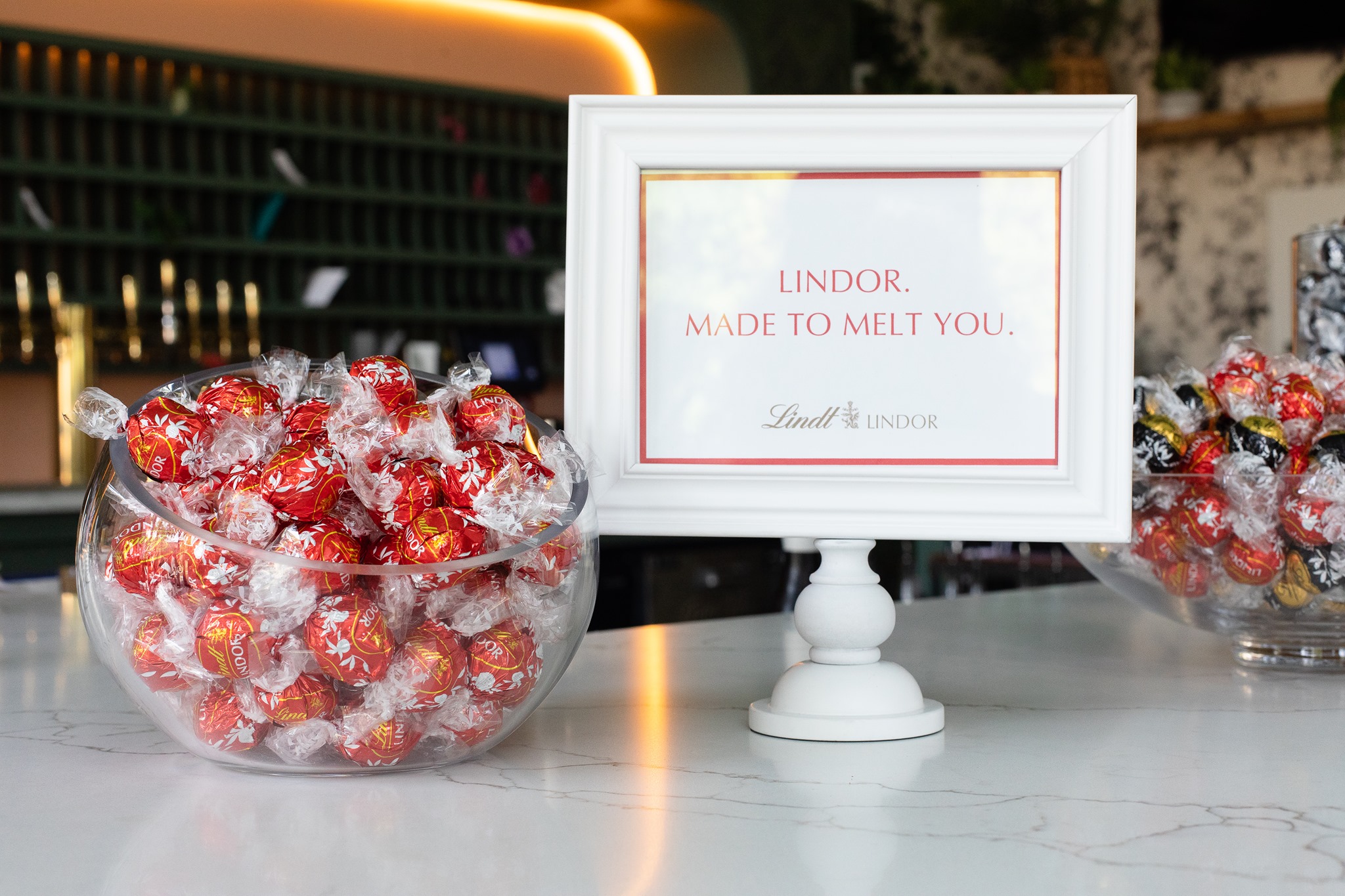 LINDT CHOCOLATE SHOP - Stratham NH - Hours, Directions, Reviews ...