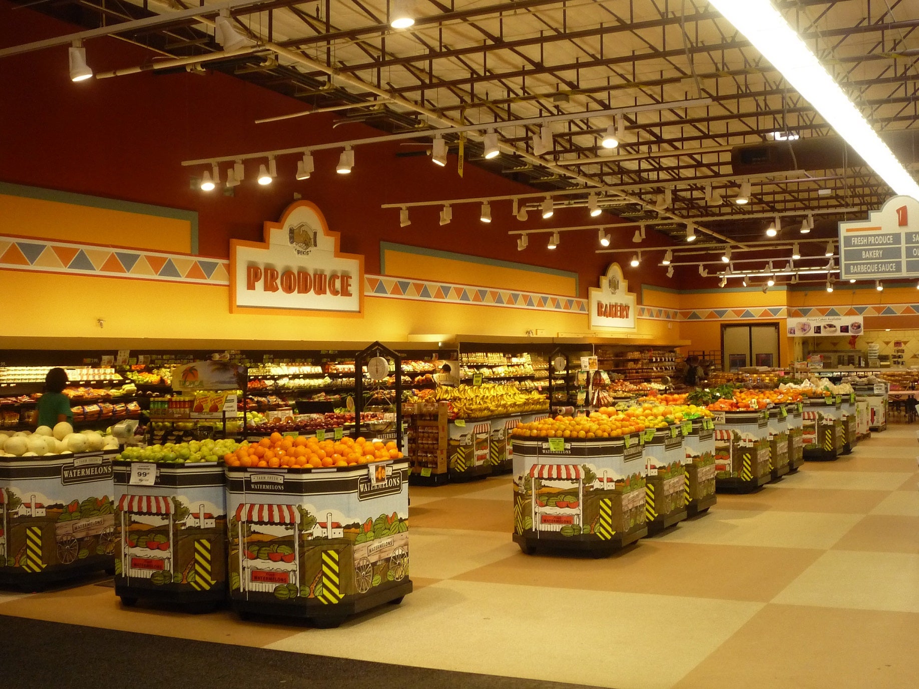 T&R MARKET - Gallup NM - Hours, Directions, Reviews - Loc8NearMe