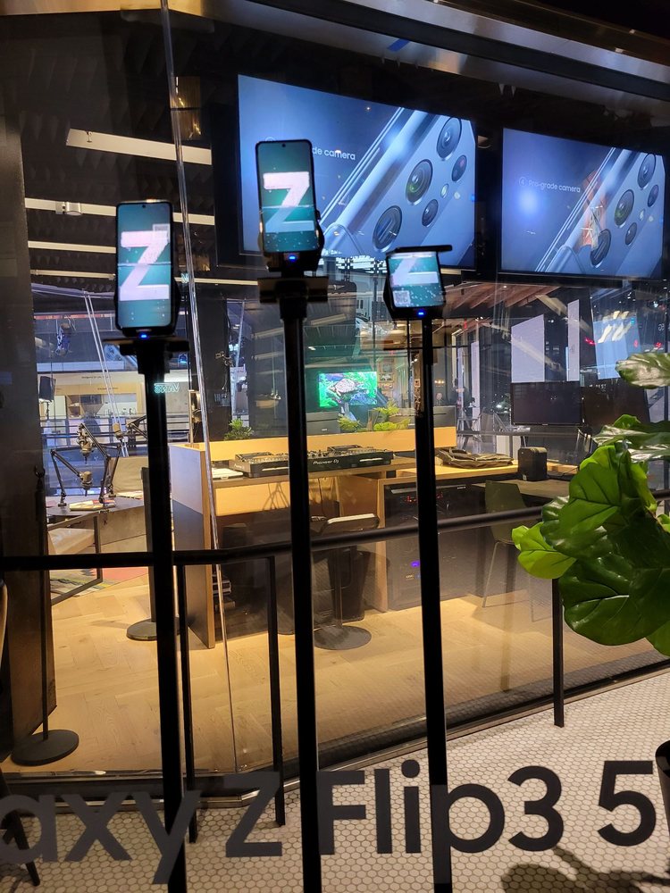 SAMSUNG 837 - New York NY - Hours, Directions, Reviews - Loc8NearMe