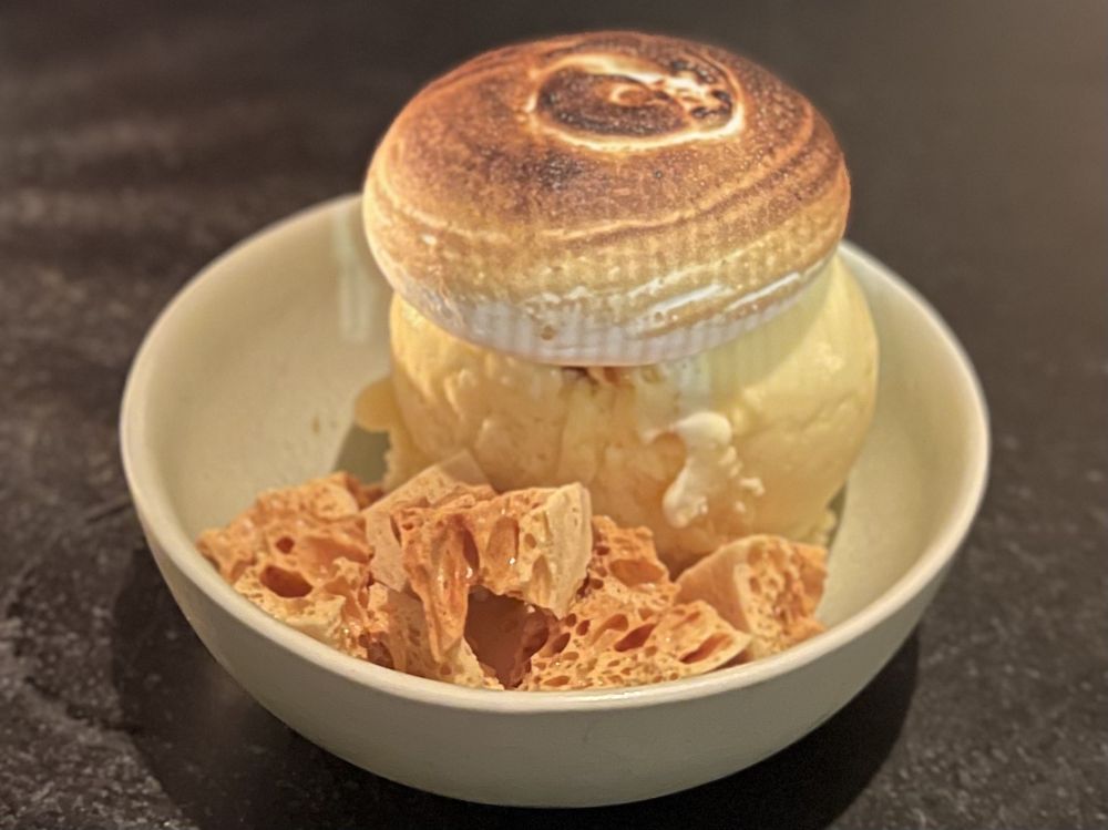 Crown Shy, New York - Menu, Reviews (552), Photos (89) - Restaurantji