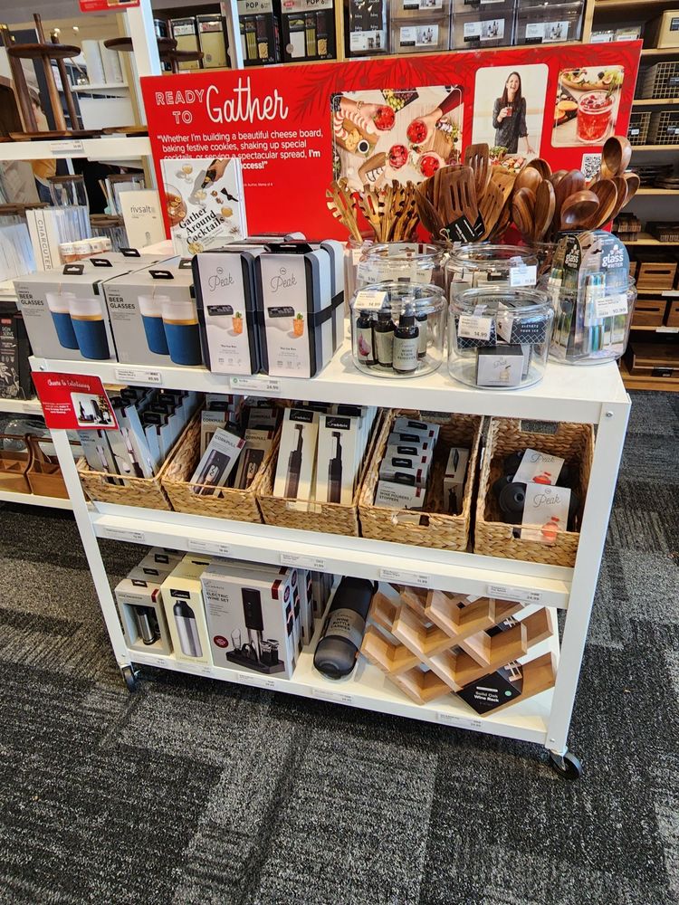 THE CONTAINER STORE - 5901 E Galbraith Rd Suite 130, Cincinnati OH ...