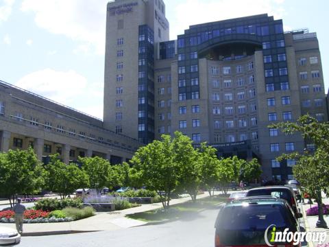 UH BOLWELL HEALTH CENTER PHARMACY - Cleveland OH - Hours, Directions ...