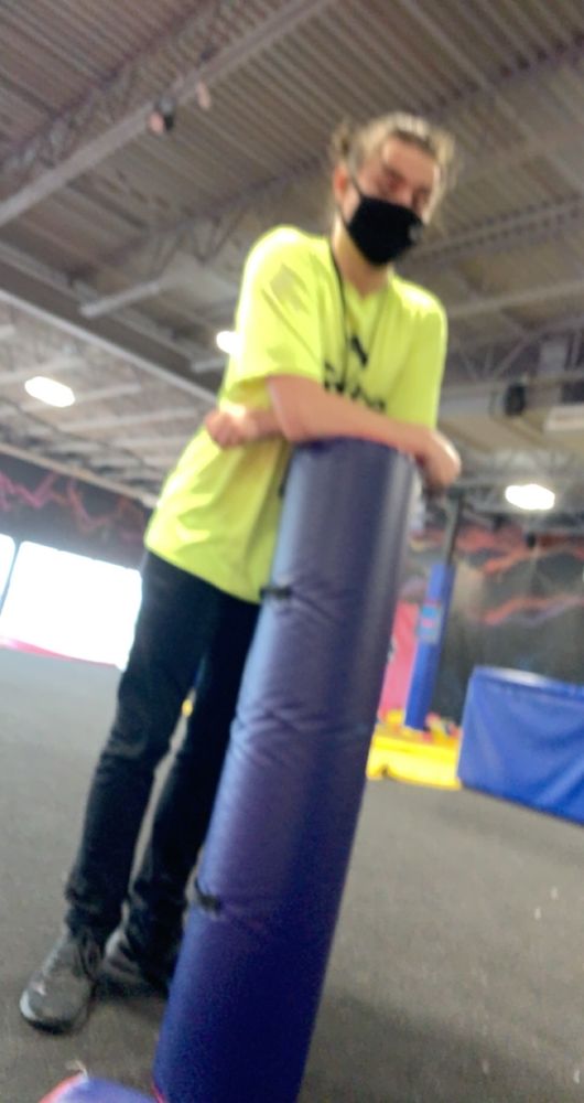 ISAUTE MONTREAL (KIRKLAND) - Kirkland QC - Hours, Directions, Reviews ...