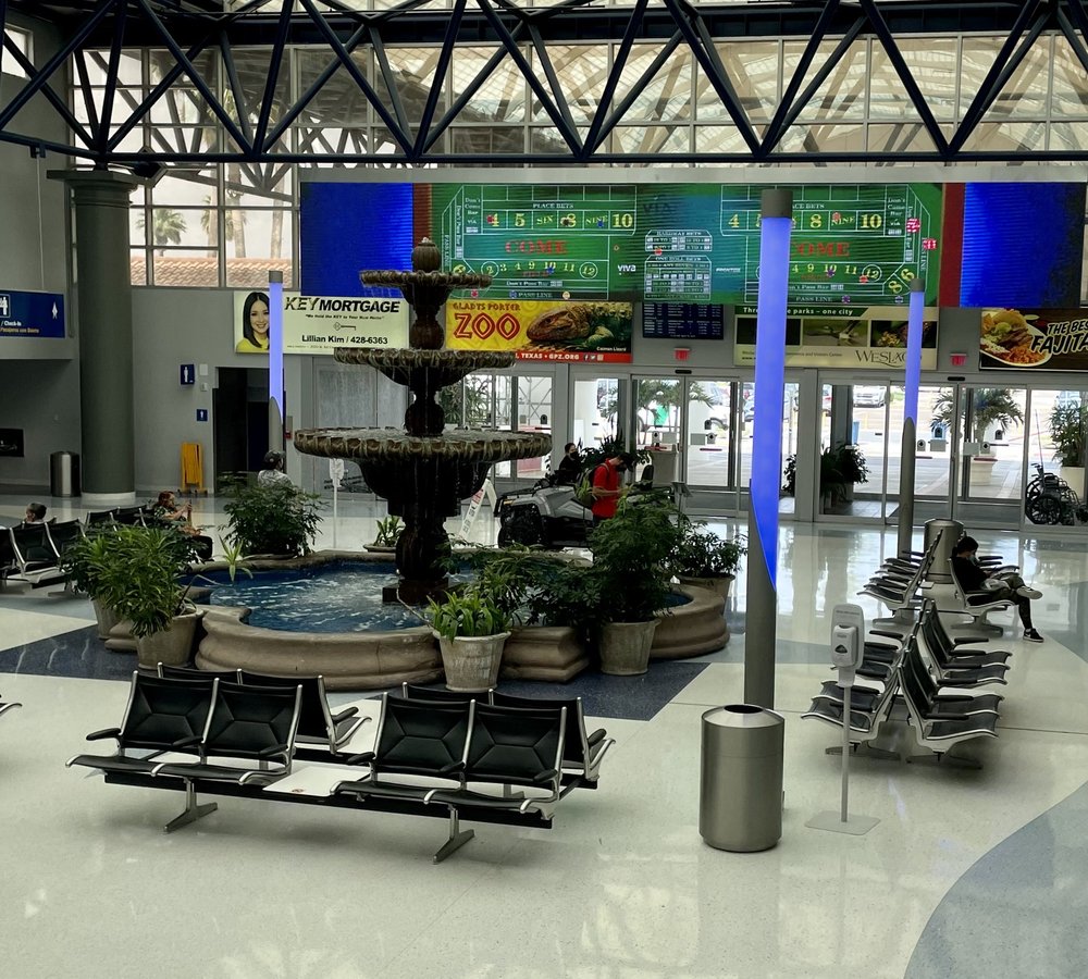 VALLEY INTERNATIONAL AIRPORT - Harlingen TX - Hours, Directions ...