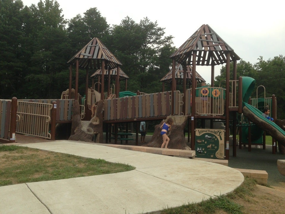 FRANCONIA REC CENTER - Alexandria VA - Hours, Directions, Reviews ...