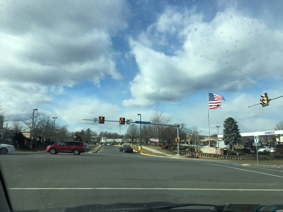 KINGSTOWNE TOWNE CENTER - Kingstowne VA - Hours, Directions, Reviews ...