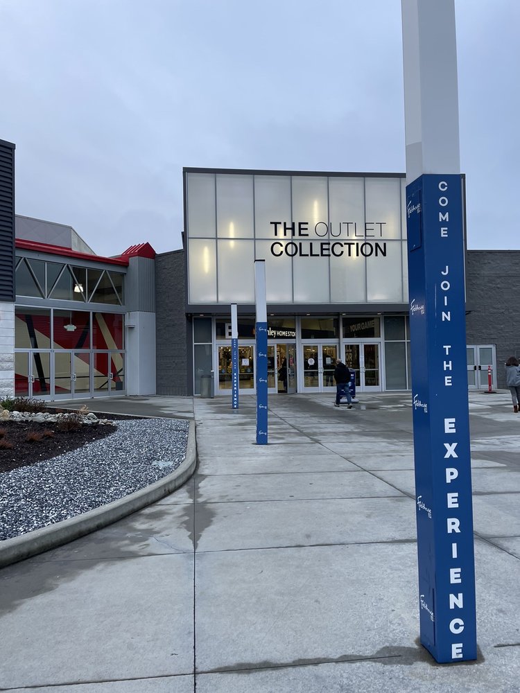 THE OUTLET COLLECTION SEATTLE - Auburn WA - Hours, Directions, Reviews ...
