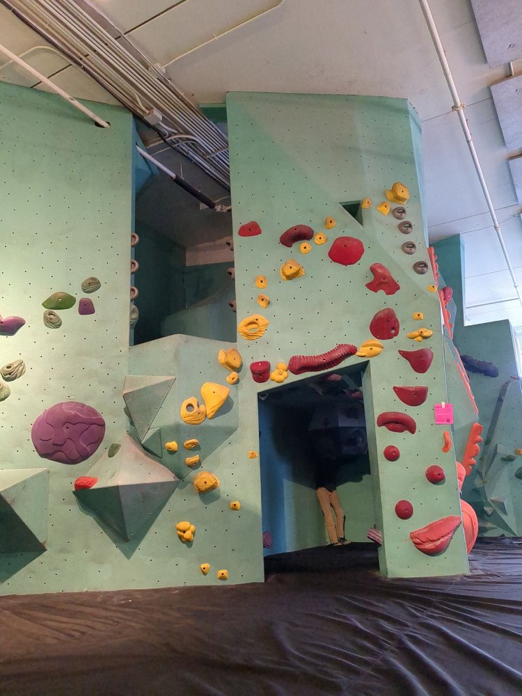SEATTLE BOULDERING PROJECT, POPLAR - Seattle WA - Hours, Directions ...